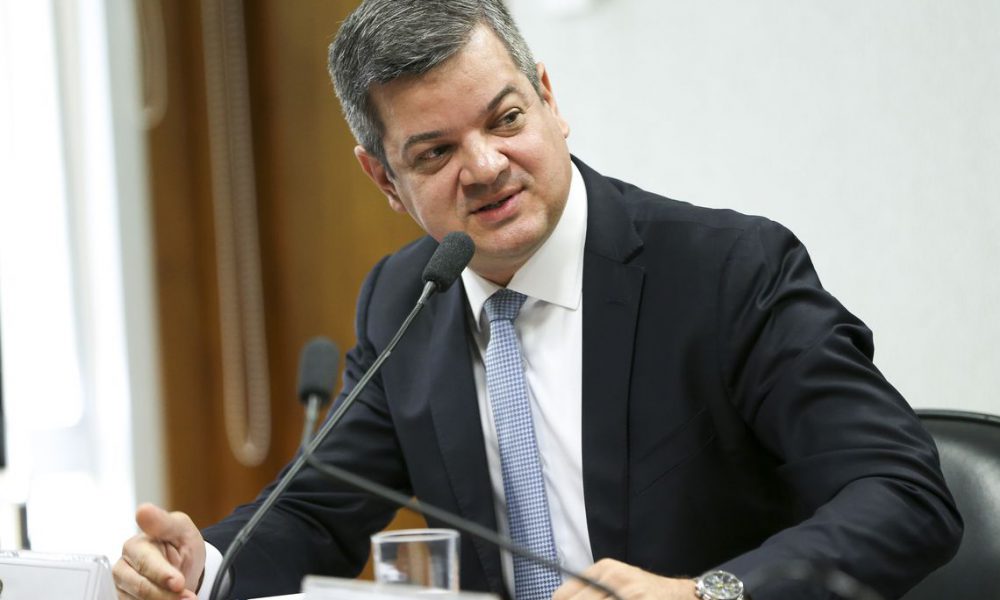 Presidente do Cade diz que tribunal não deu 'cheque em branco' para ...