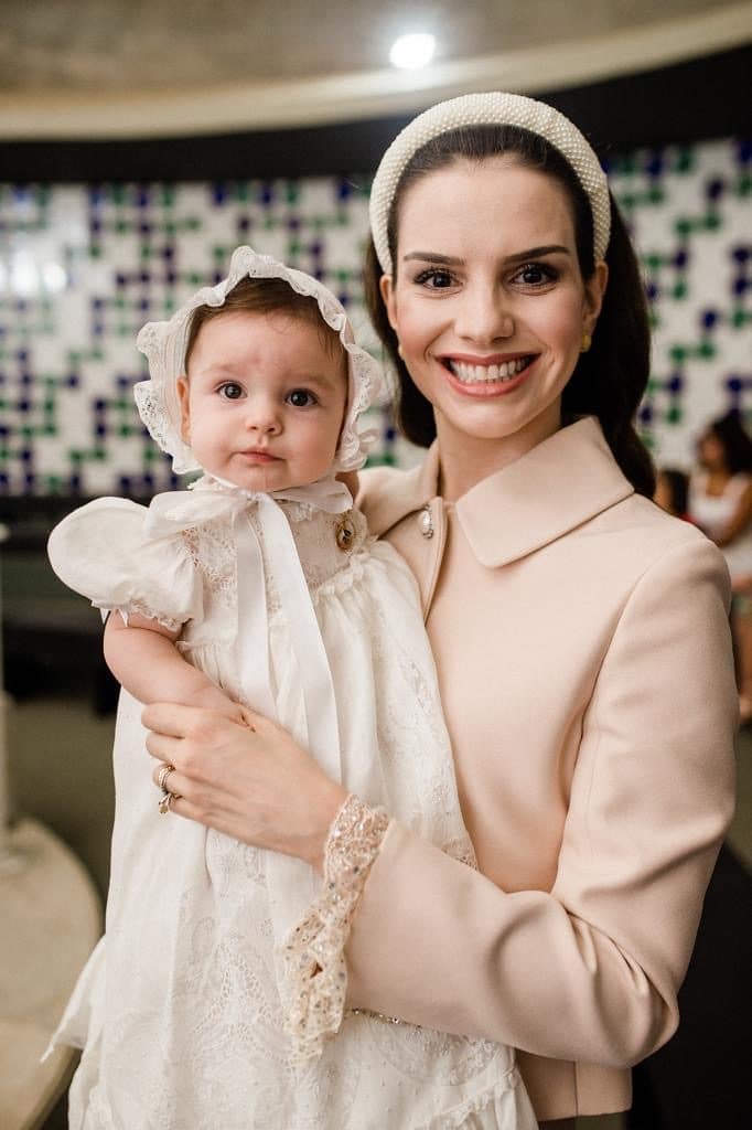 Isabela Ferrer é batizada na Catedral de Brasília | Jornal de Brasília