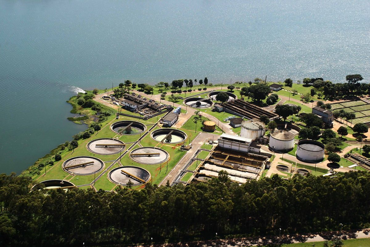 Caesb e CEB reforçam compromisso de prestação de serviços essenciais ...