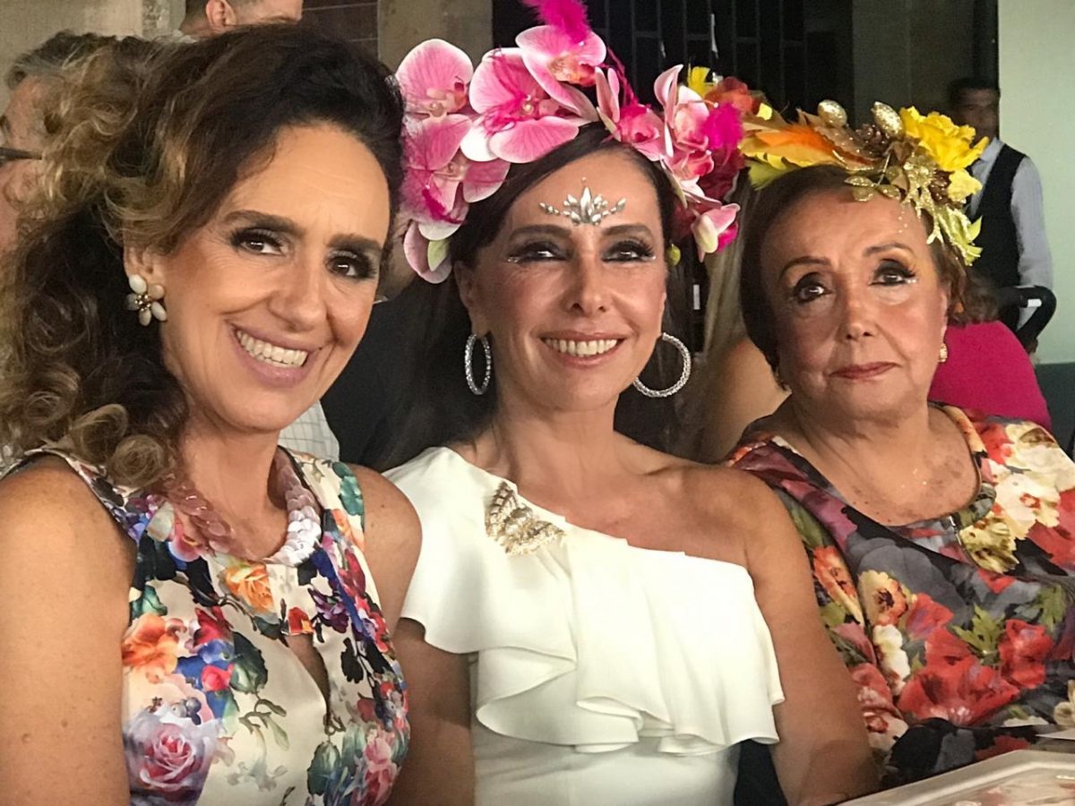 Personalidade do circuito social de Brasília, Mara Amaral festeja 80 ...