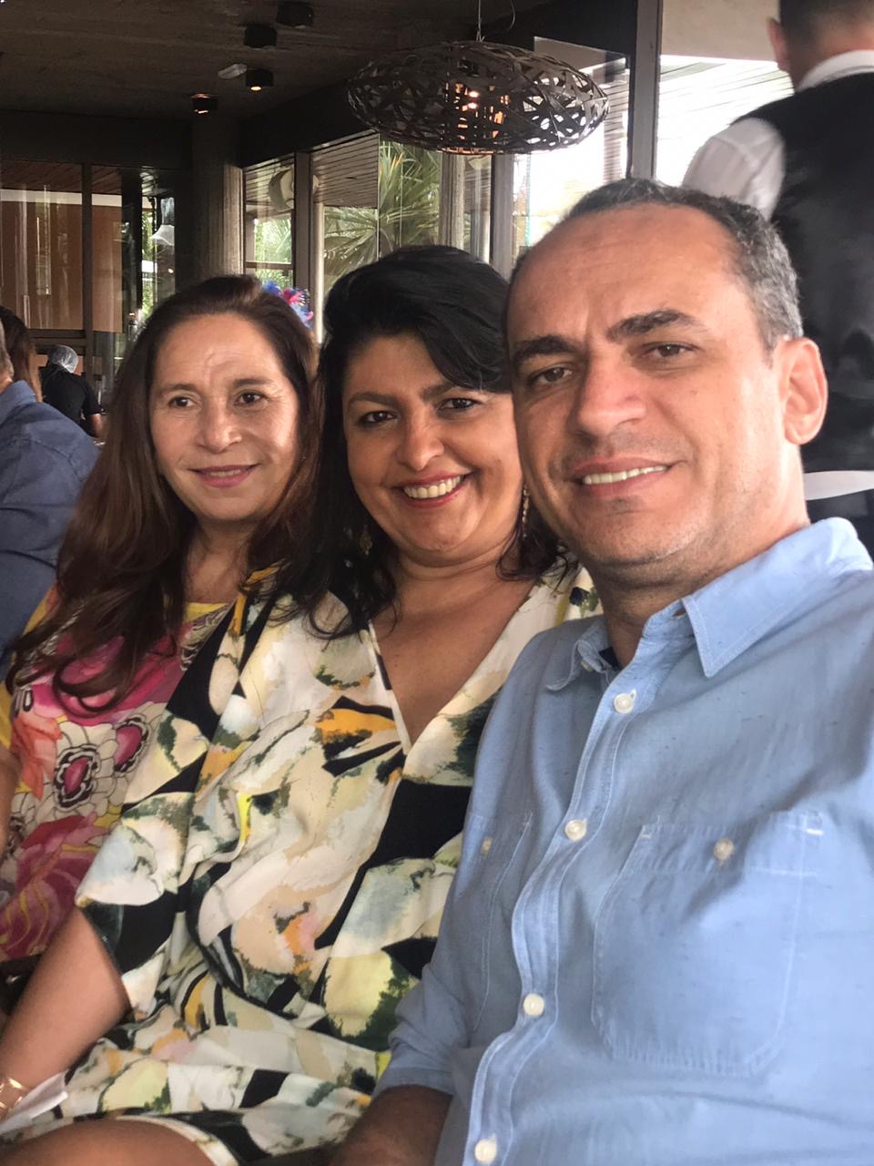 Personalidade do circuito social de Brasília, Mara Amaral festeja 80 ...