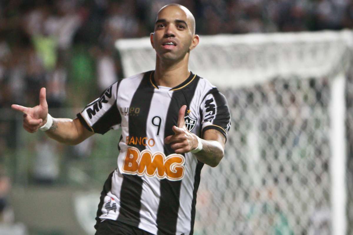 Santos anuncia contratação de Diego Tardelli - Jornal de Brasília