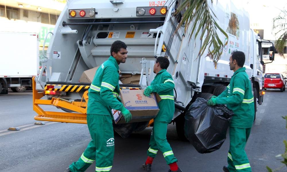 Coleta seletiva está autorizada a funcionar - Jornal de Brasília