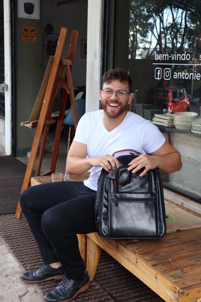 Cantor brasiliense Gabriel Corrêa diz o que está fazendo para se ...