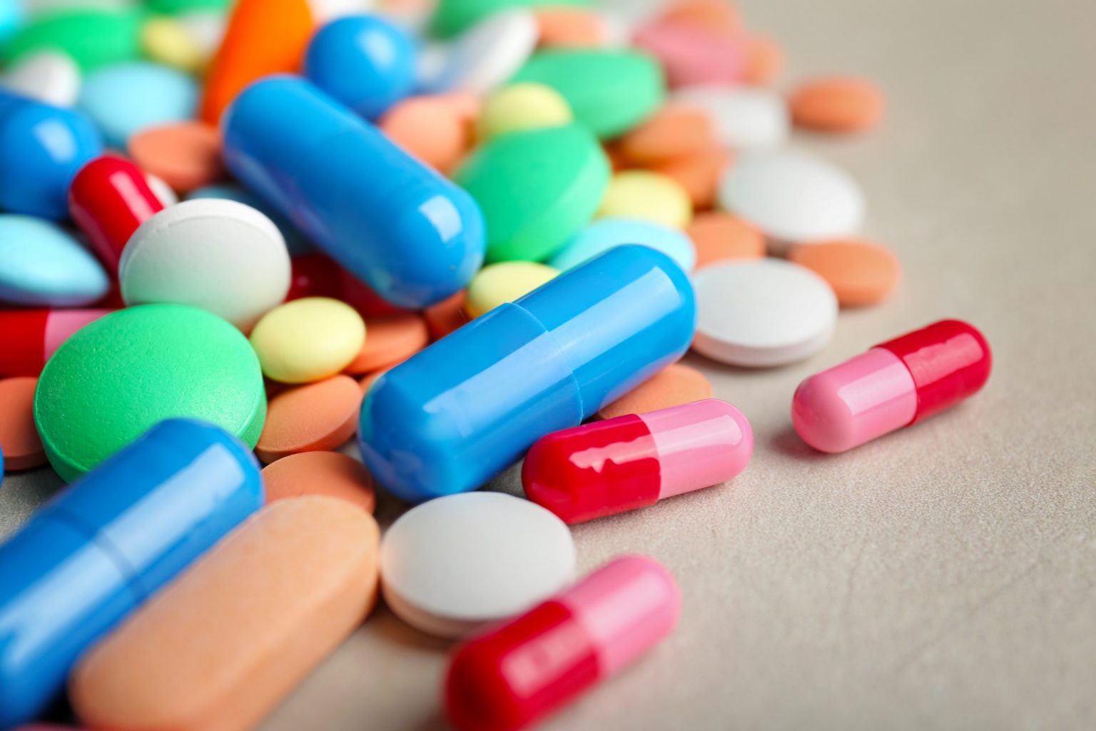 Saúde-DF entrega mais de 6,1 mil medicamentos de alto custo | Jornal de ...