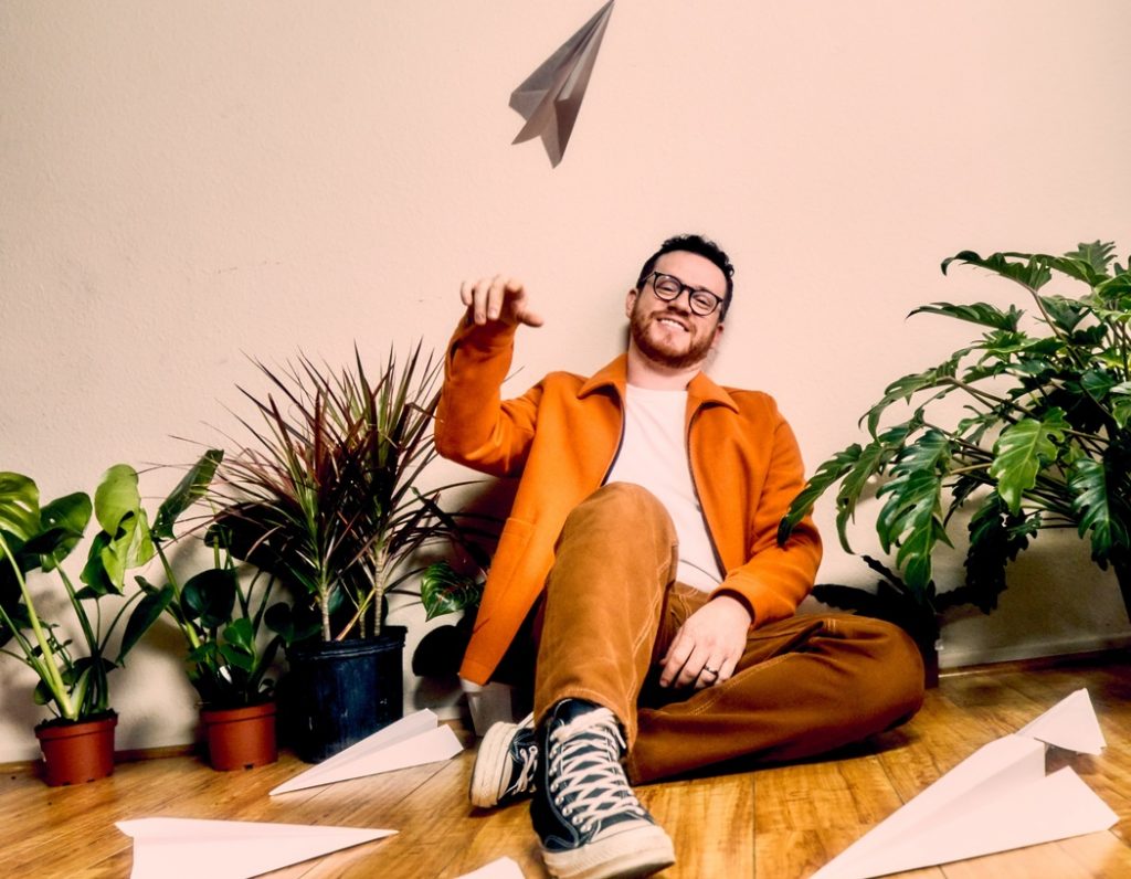 Sam Fischer lança o EP “Homework” | Jornal de Brasília