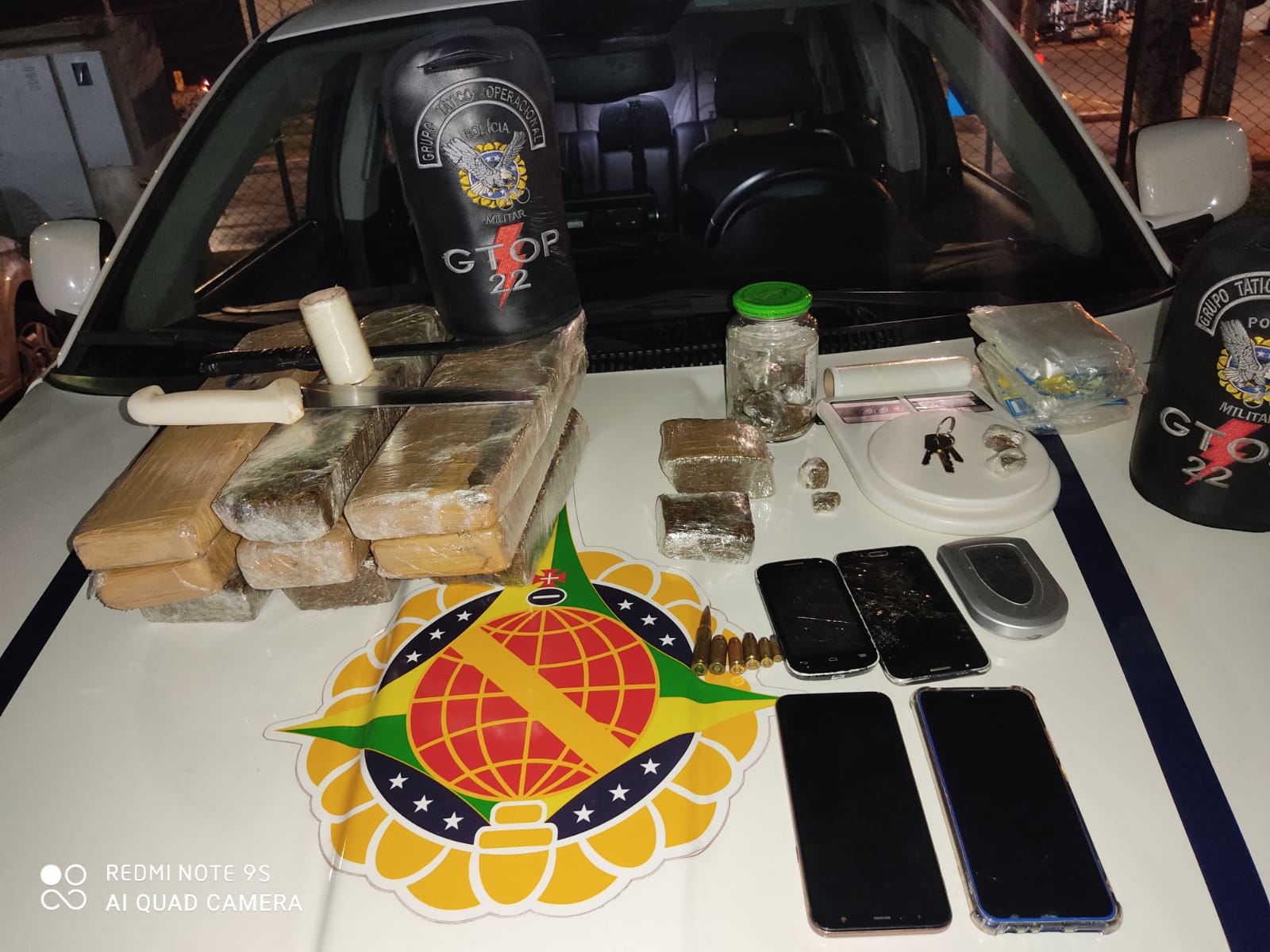 Após Flagrante De Mandado De Prisão E Drogas Homens São Presos No