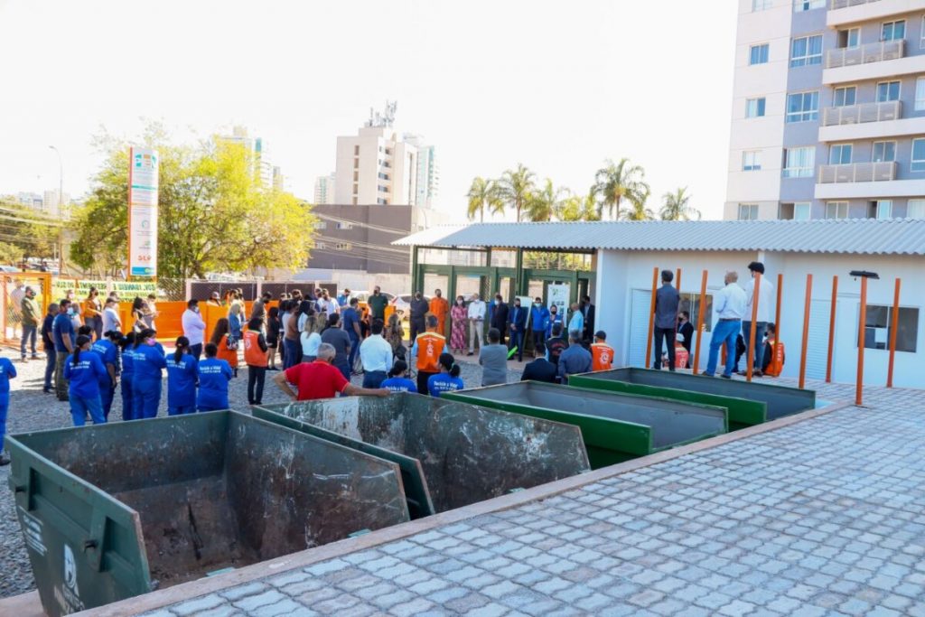 Papa-entulho de Águas Claras é inaugurado | Jornal de Brasília