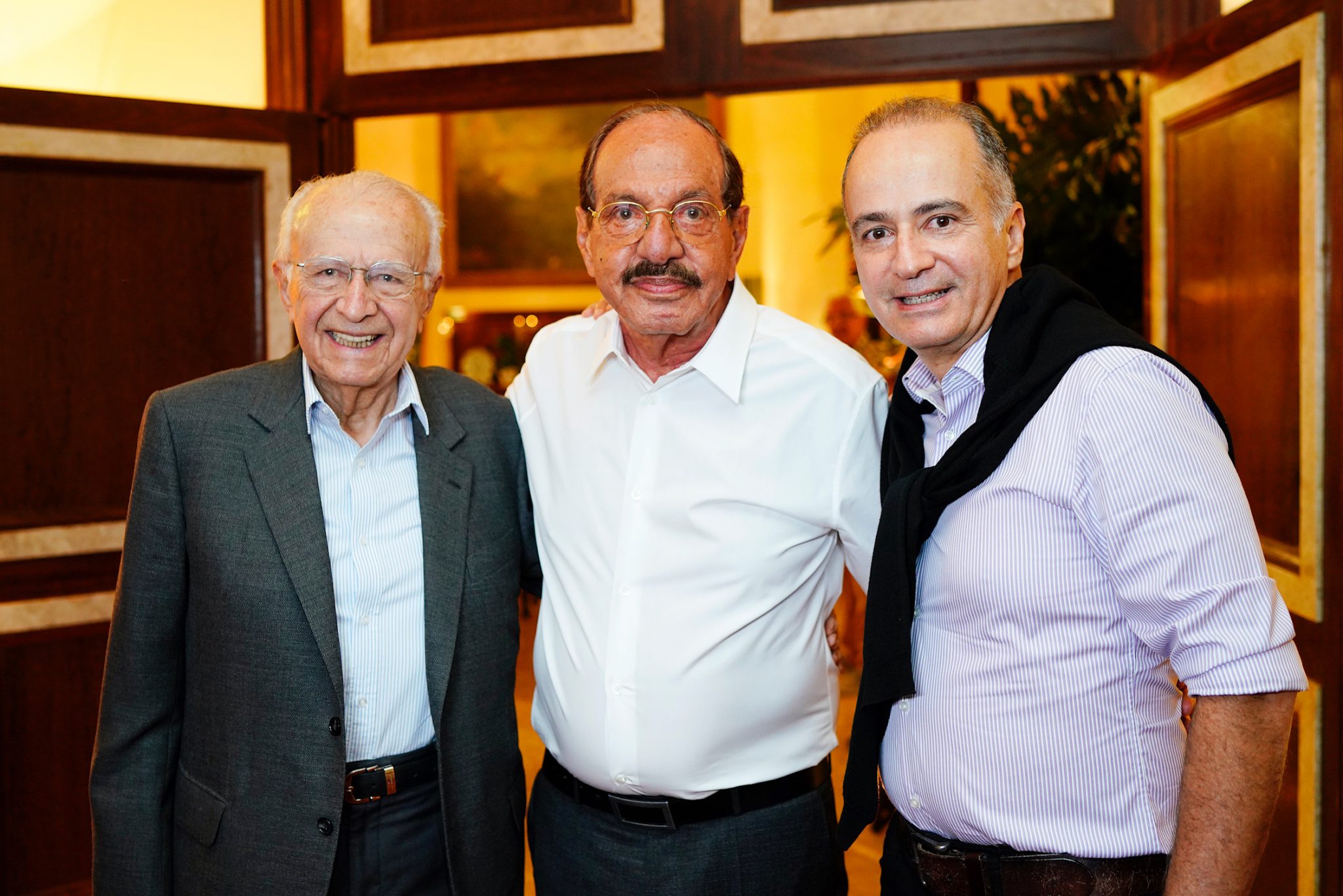 Empresário pioneiro Gilberto Salomão comemora a chegada de seus 90 anos ...