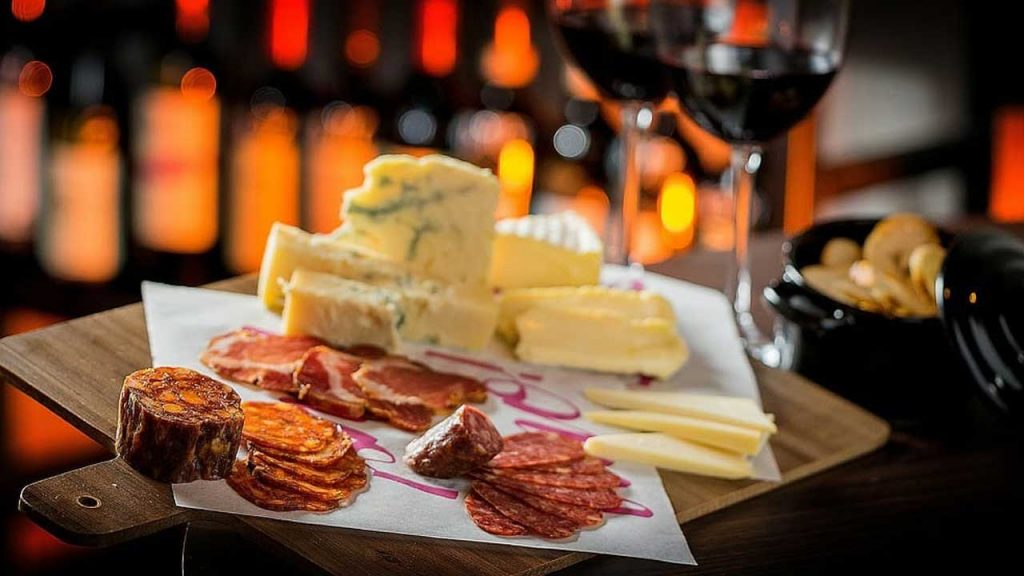 Vino! O mais novo Wine Bar de Brasília inaugura em novembro | Jornal de ...