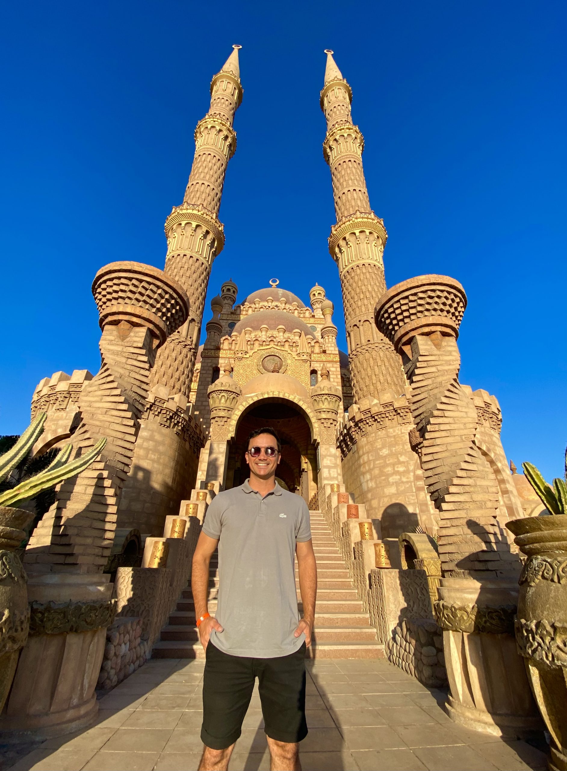 Rodrigo Ruas fatura mais de R$ 1,5 milhões, mesmo sem poder viajar, e ...