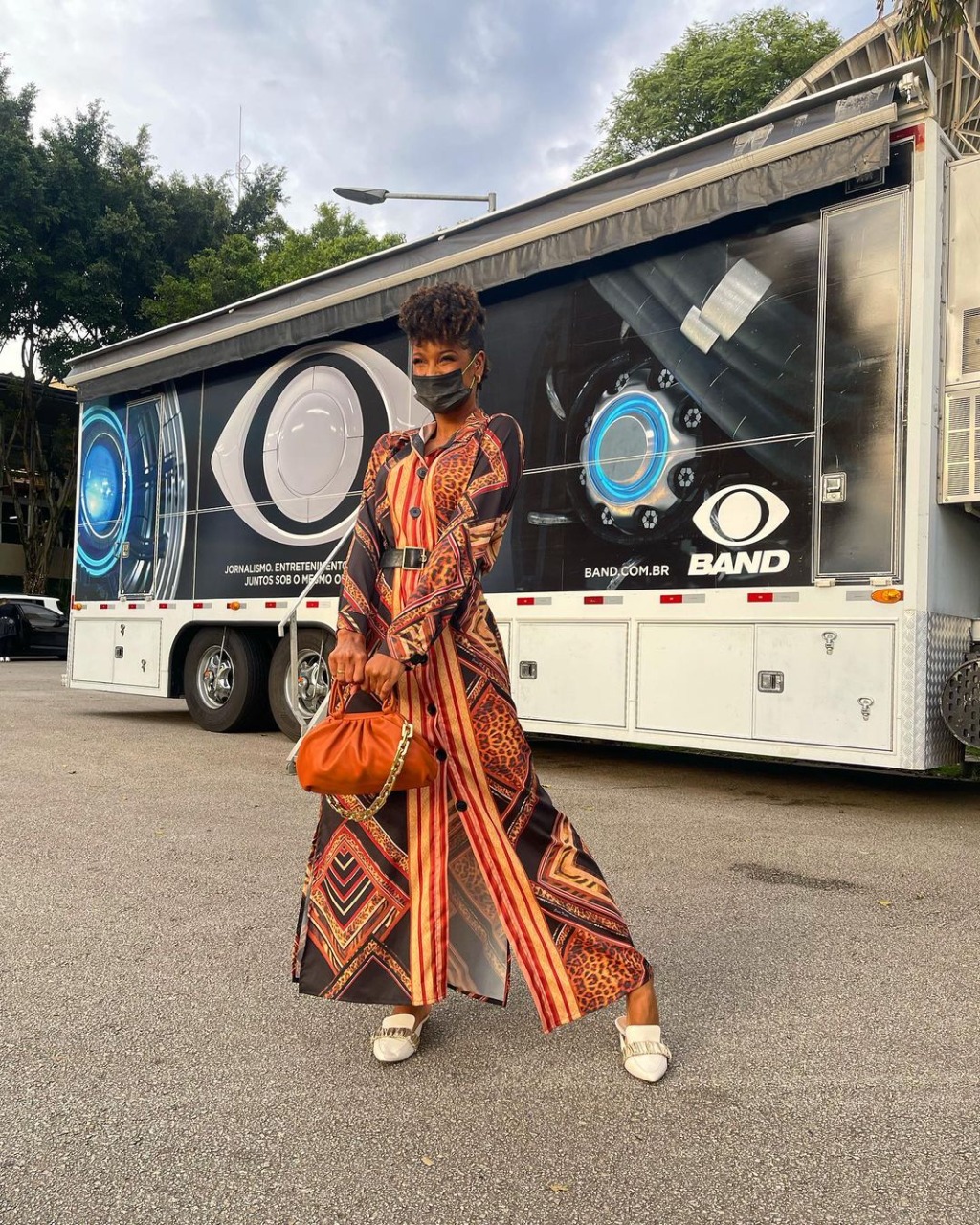 Veterana Carol Amaral está de volta ao balé do Faustão; que estreia ...