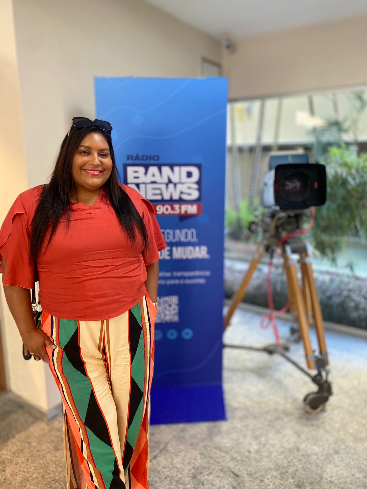 Débora Denecke participa do programa 'Vem com a Gente' com Gardênia ...