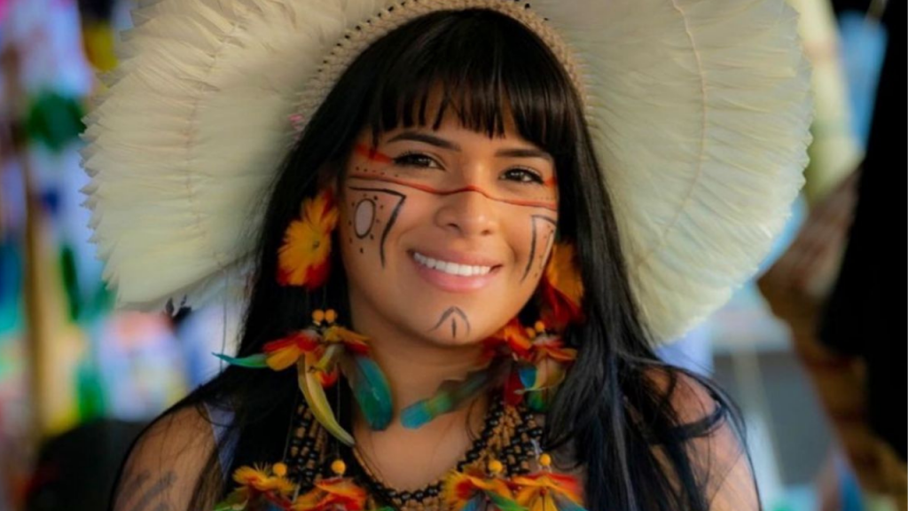 Conheça Heloísa Araújo, cantora da comunidade indígena Kariri-Xocó ...