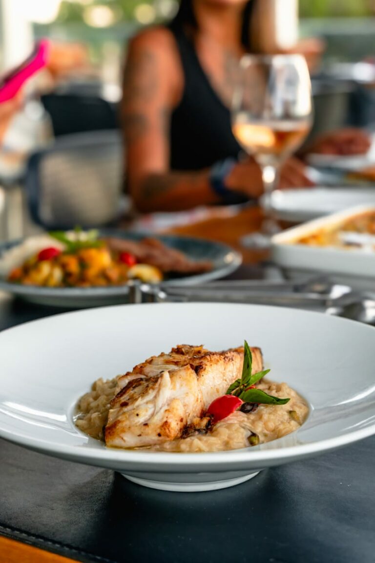 Doma Rooftop lança novo cardápio executivo com pratos a R$ 34,90 ...