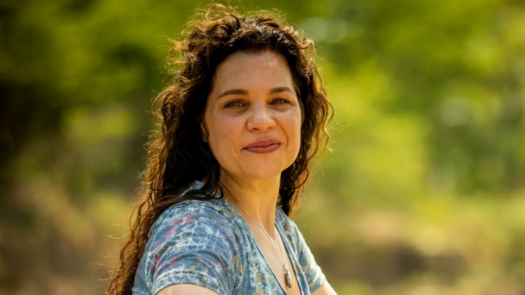 Conheça a atriz Isabel Teixeira, a Maria Bruaca de ‘Pantanal’ | Jornal ...