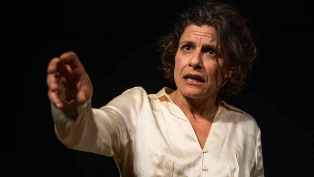 Atriz investe na dramaturgia, com delicadeza | Jornal de Brasília
