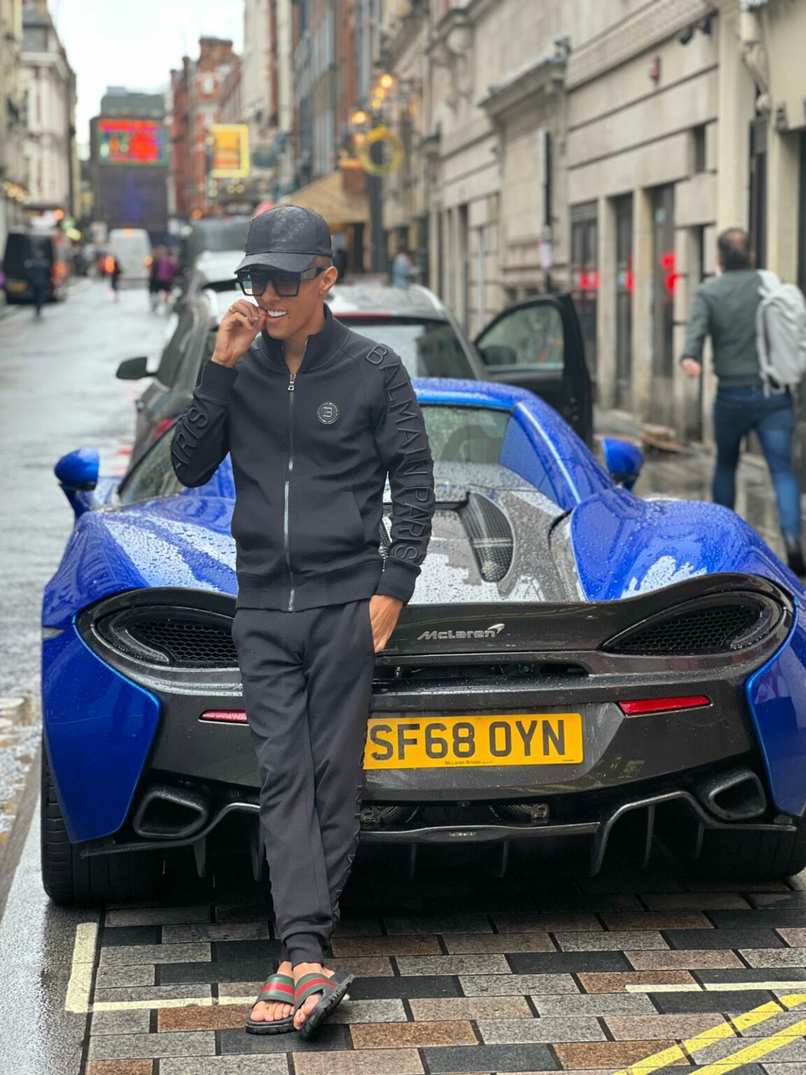 Dos gramados à internet: saiba como era a vida do influencer Buzeira ...