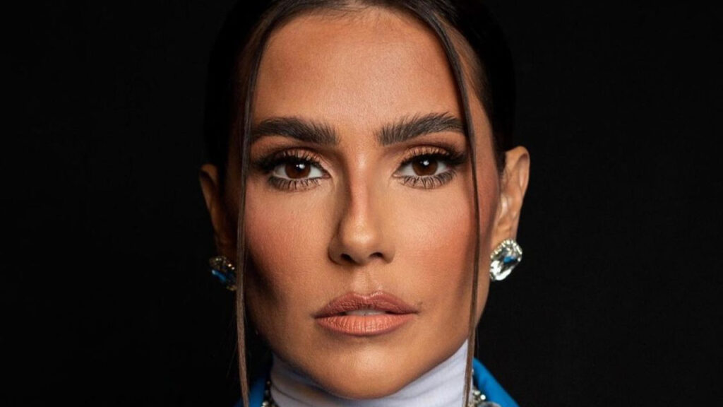 Deborah Secco se declara bissexual | Jornal de Brasília