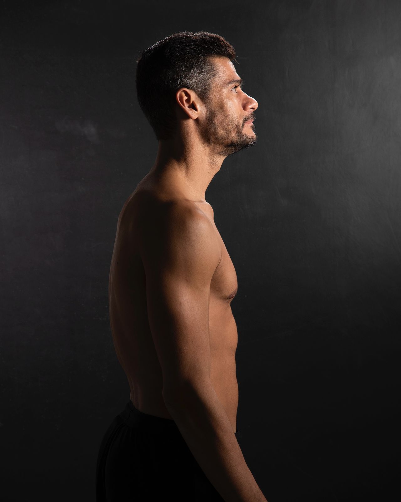 ‘Vermelho Quimera’, com o bailarino brasileiro Thiago Soares, é selecionado para os festivais ...