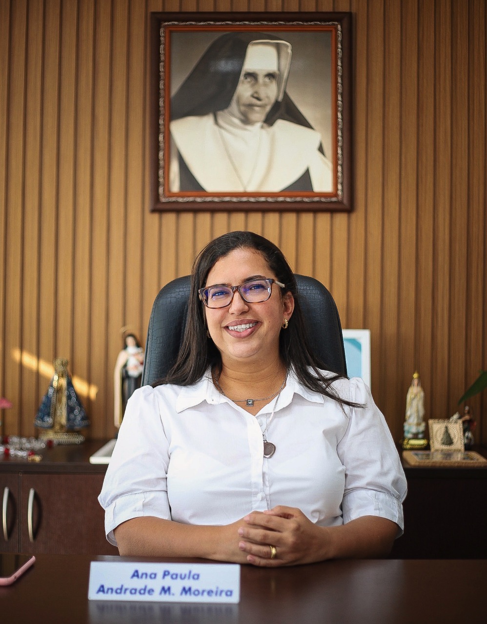 Luta pelo povo: conheça a história de Ana Paula Matos, a professora que ...