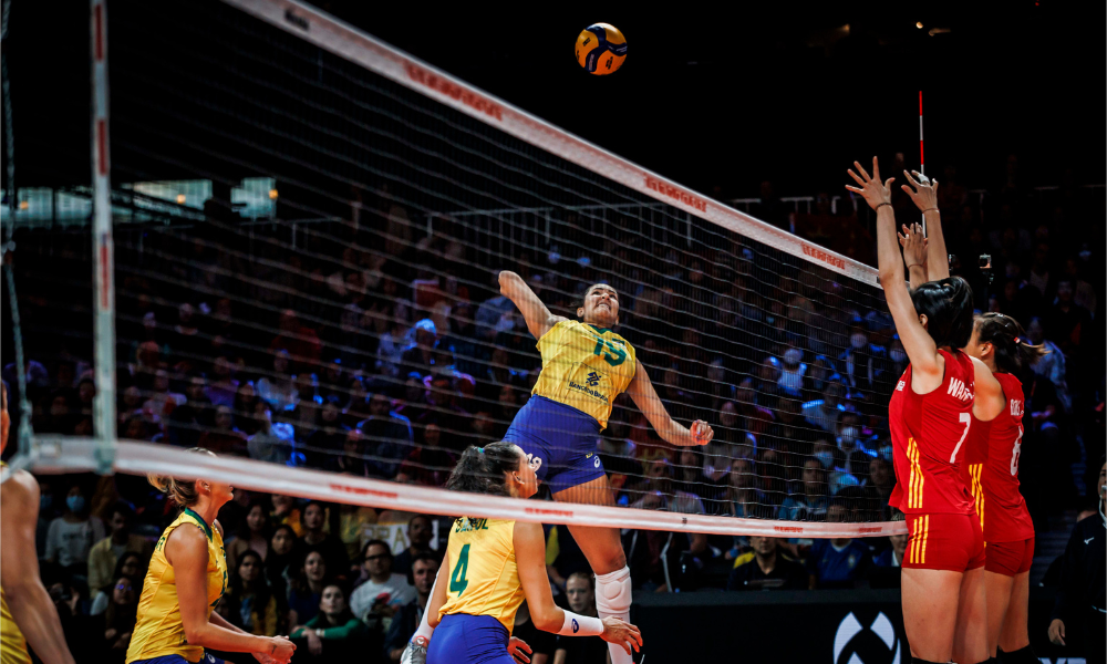 Brasil bate China de virada na última partida da 1ª fase do mundial ...