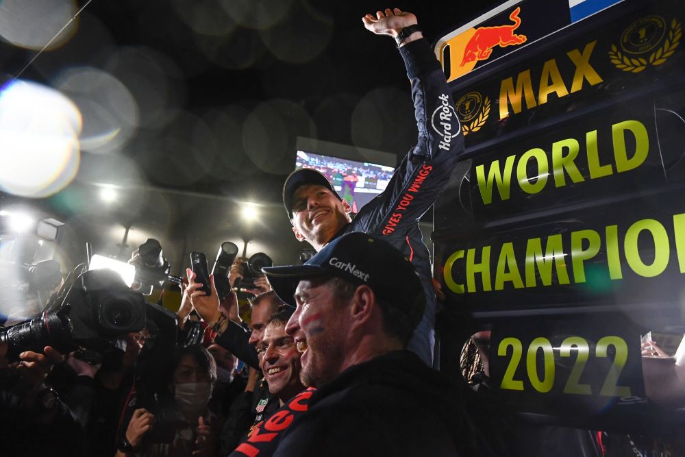 Verstappen vence GP do Japão e é bicampeão mundial de F1 após ...