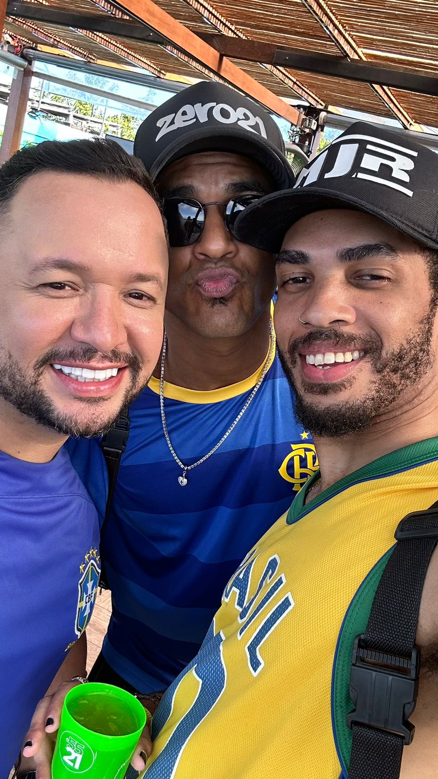 Famoso promoter carioca, Junior Cabral, aproveita a “Arena 5521”, no Morro da Urca | Jornal de ...