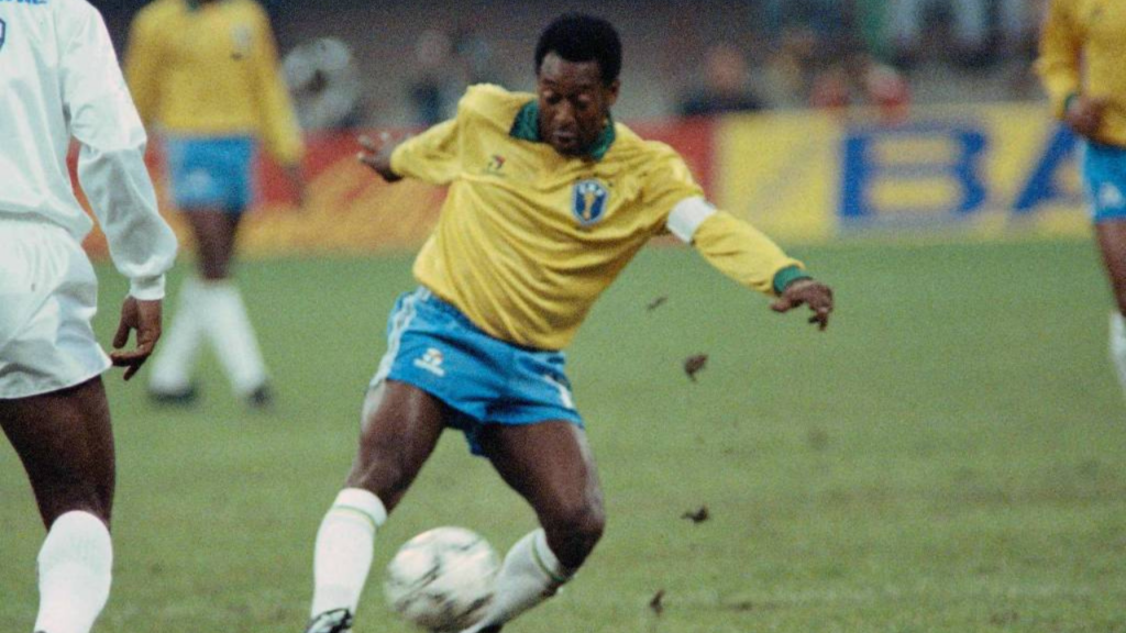 Veja onde assistir a 5 filmes sobre Pelé, o Rei do Futebol | Jornal de ...