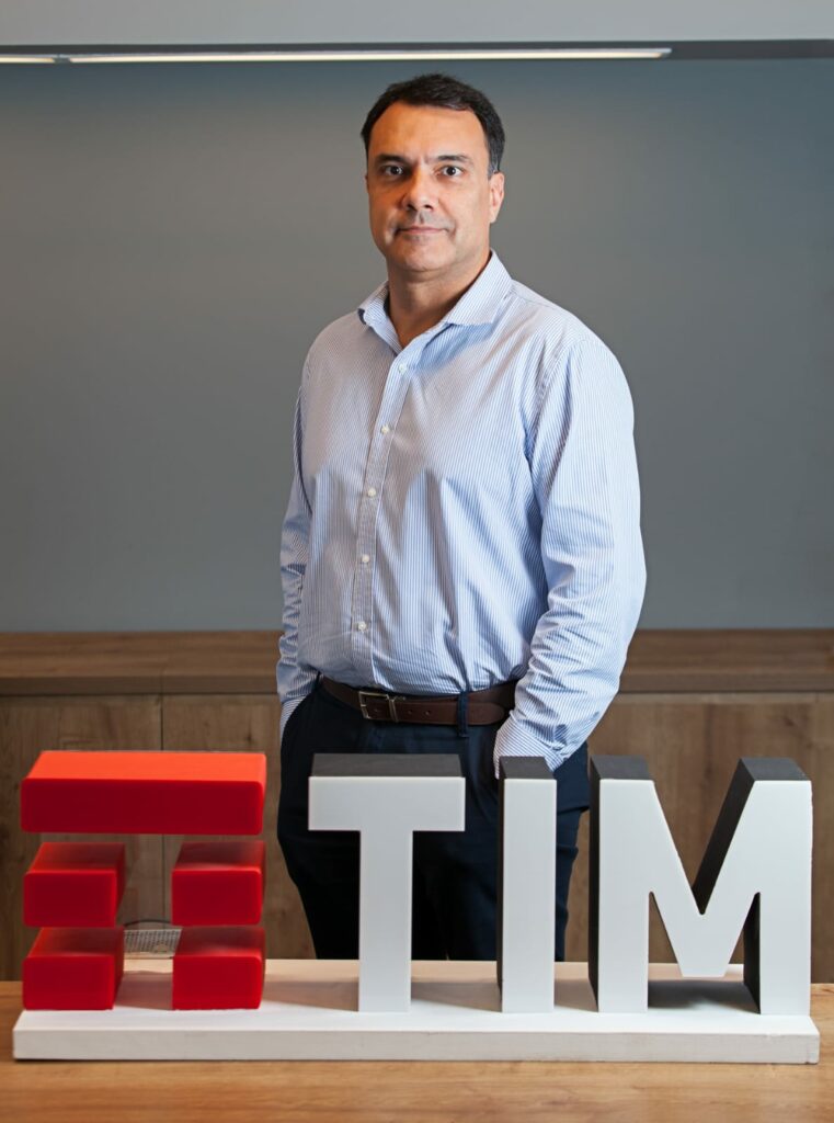 TIM se torna a única operadora a cobrir totalmente o território ...