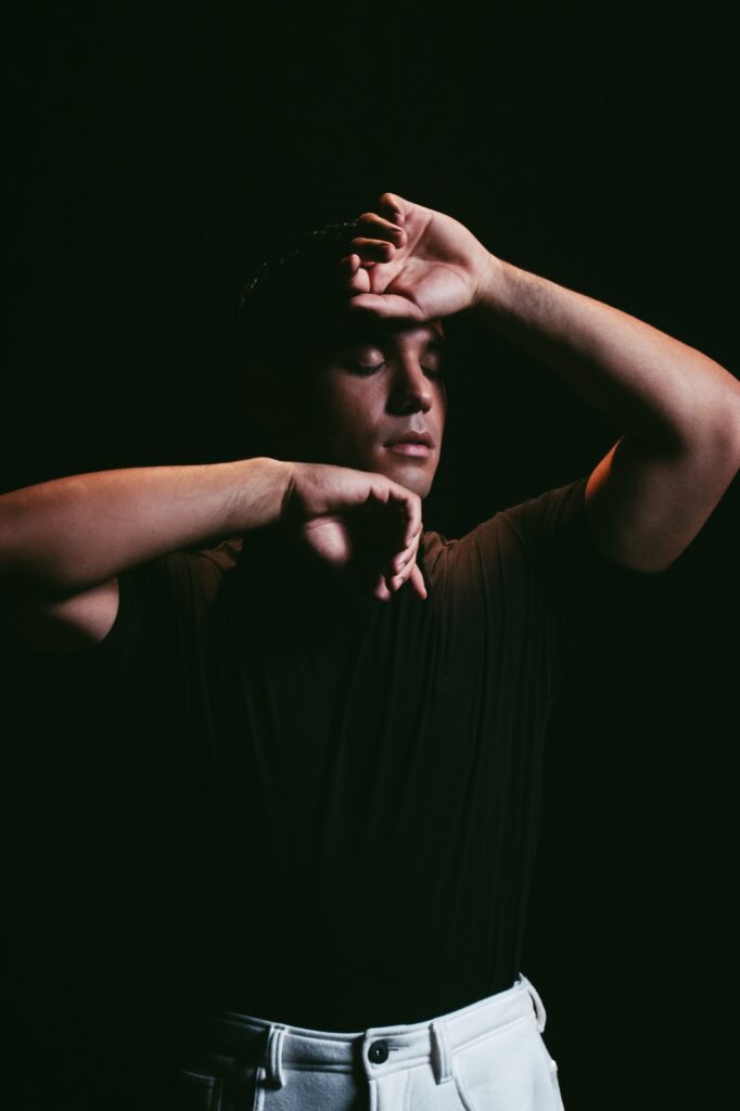 Bruno Gadiol lança segunda parte do álbum JOVEM com música ...