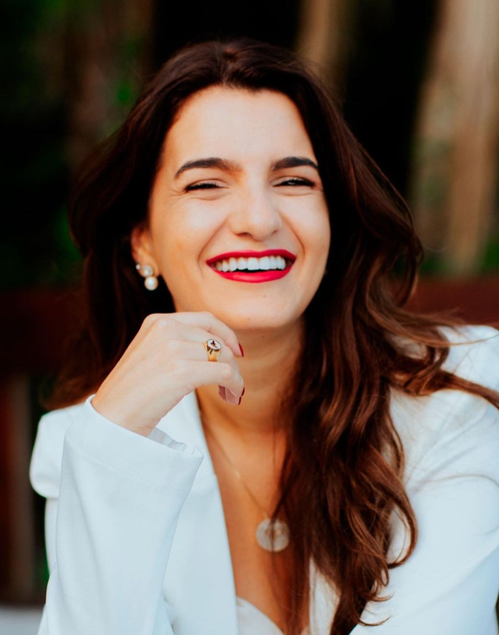 Ana Lisboa abandonou a carreira de advogada e virou professora de mais ...