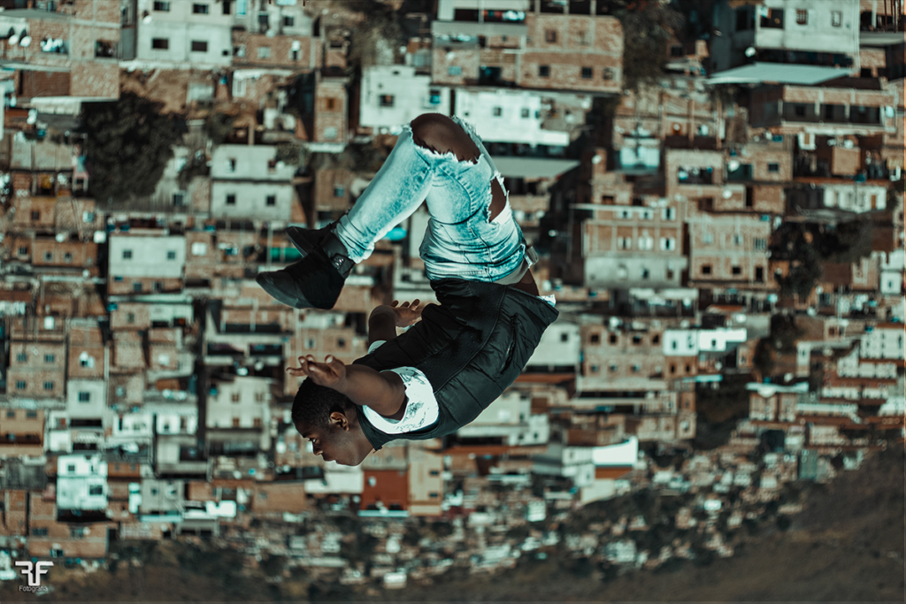 Conheça fotógrafo de BH que retrata a favela com flores para fugir dos ...