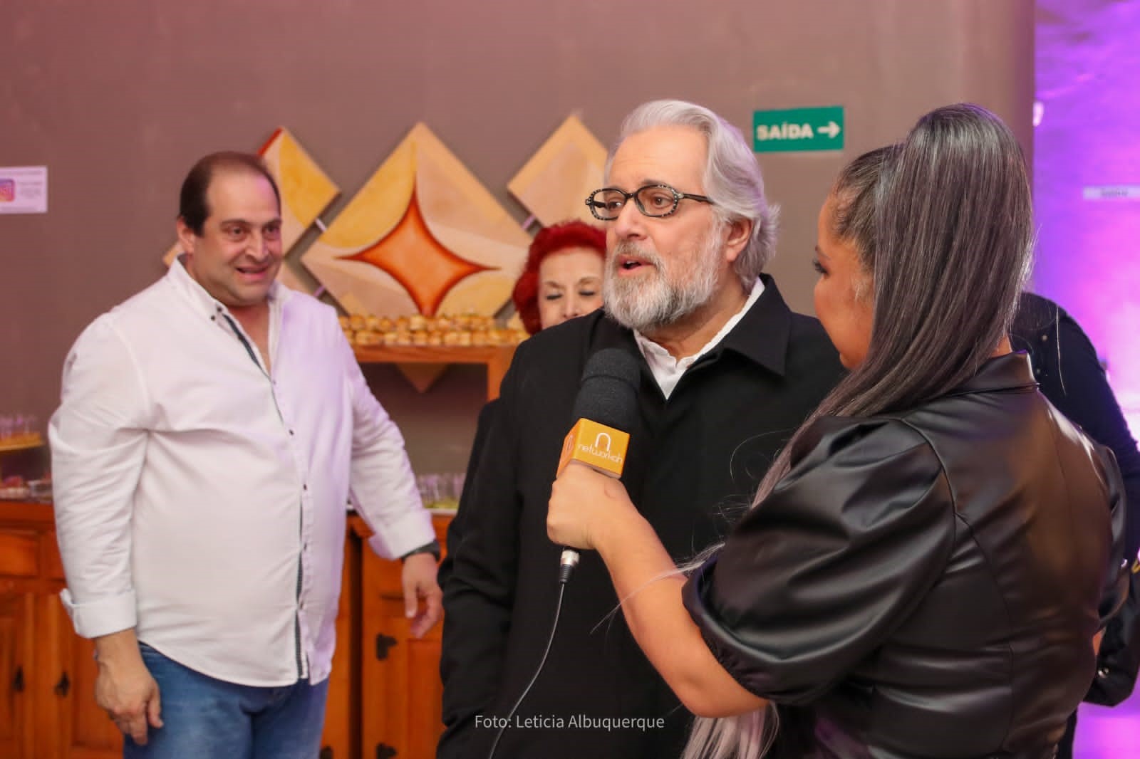 Leão Lobo celebra 50 anos de carreira em noite inesquecível | Jornal de ...