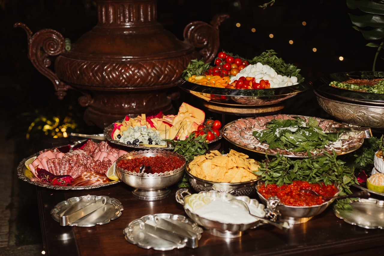 Casal Eustáquio e Vera Carla Silveira recebe autoridades para jantar em ...