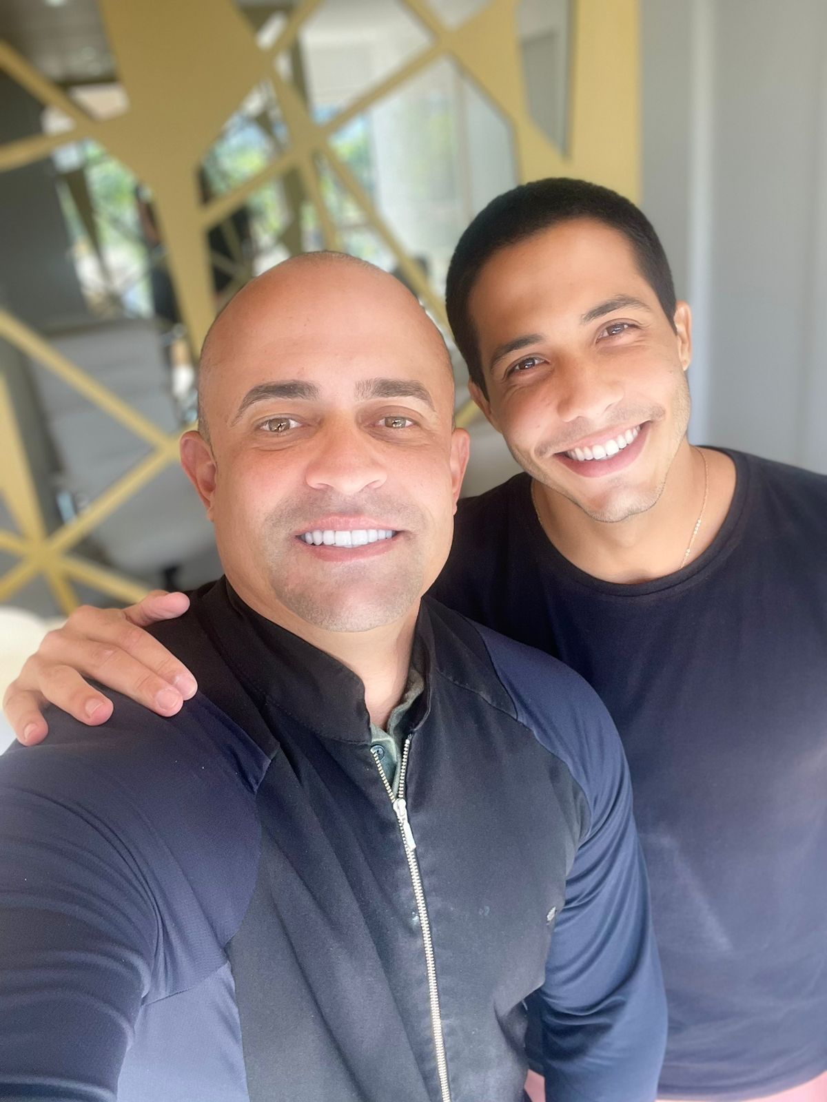 Dr. Rody, um dos dentistas mais famosos do Brasil é procurado por ...