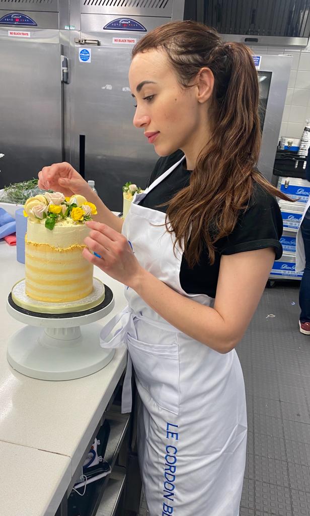 Andressa Izolan: a jovem chef vegana que conquistou o mundo da ...