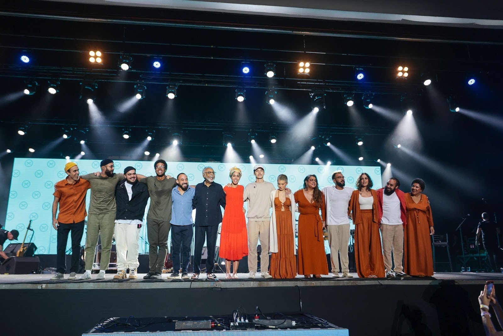 Hering e Família Gil em uma parceria musical que conquista o Brasil ...