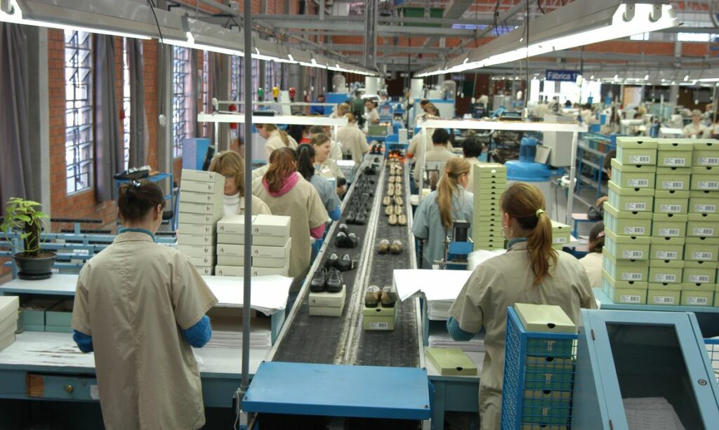 IBGE: Preços de bens de capital sobem 0,38% no IPP de agosto | Jornal ...