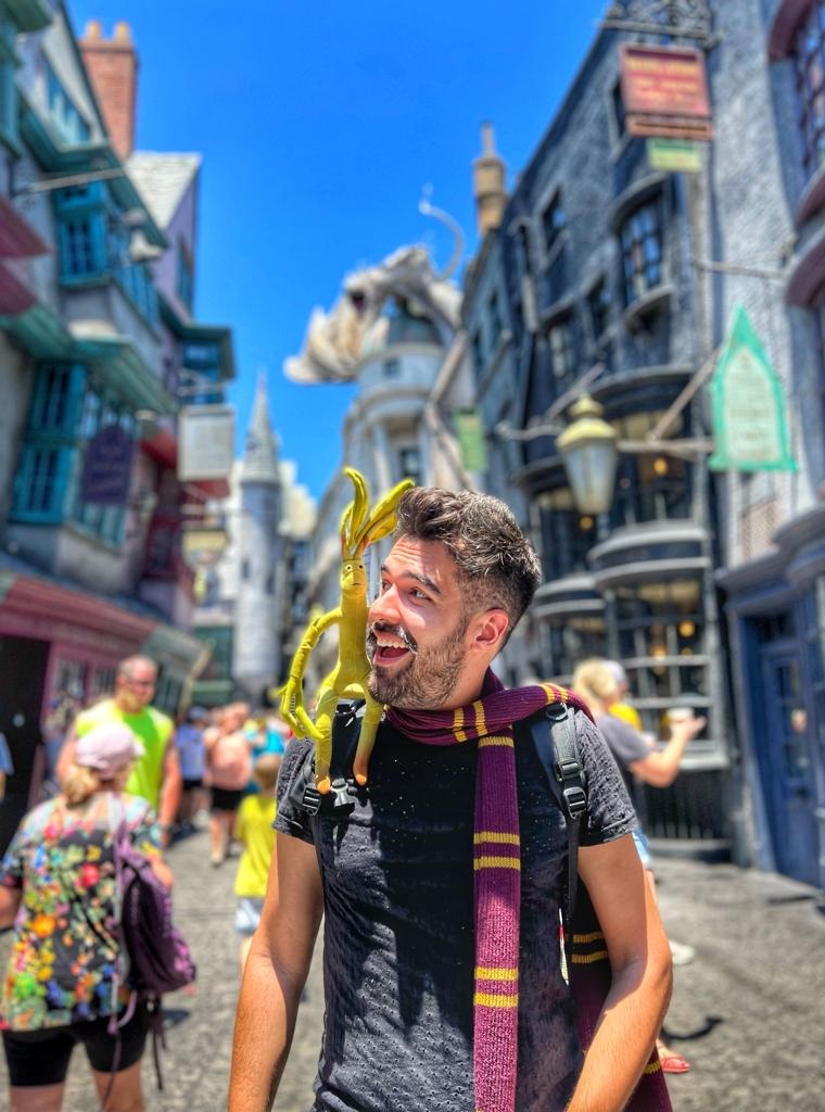 Felipe Zapa comemora a marca de 100 mil seguidores em seu canal no ...