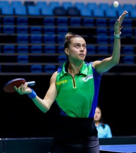 Hugo Calderano e Bruna Takahashi são esperanças de título no WTT ...