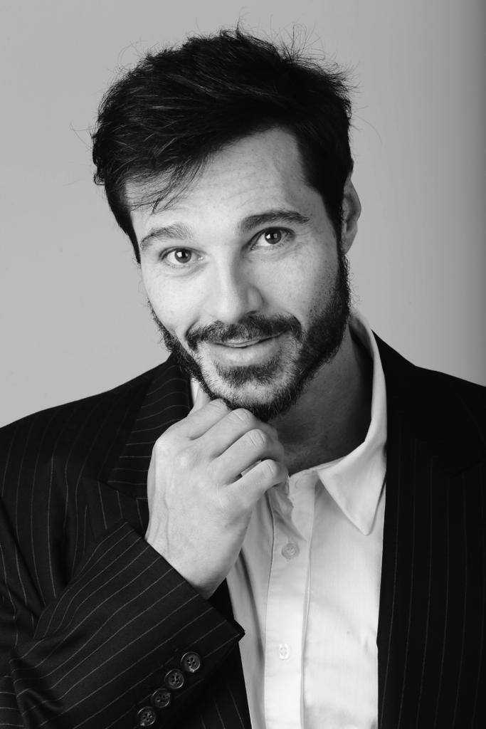 Ator Murilo Cunha adiciona magia a produção de teatro musical “Segunda ...