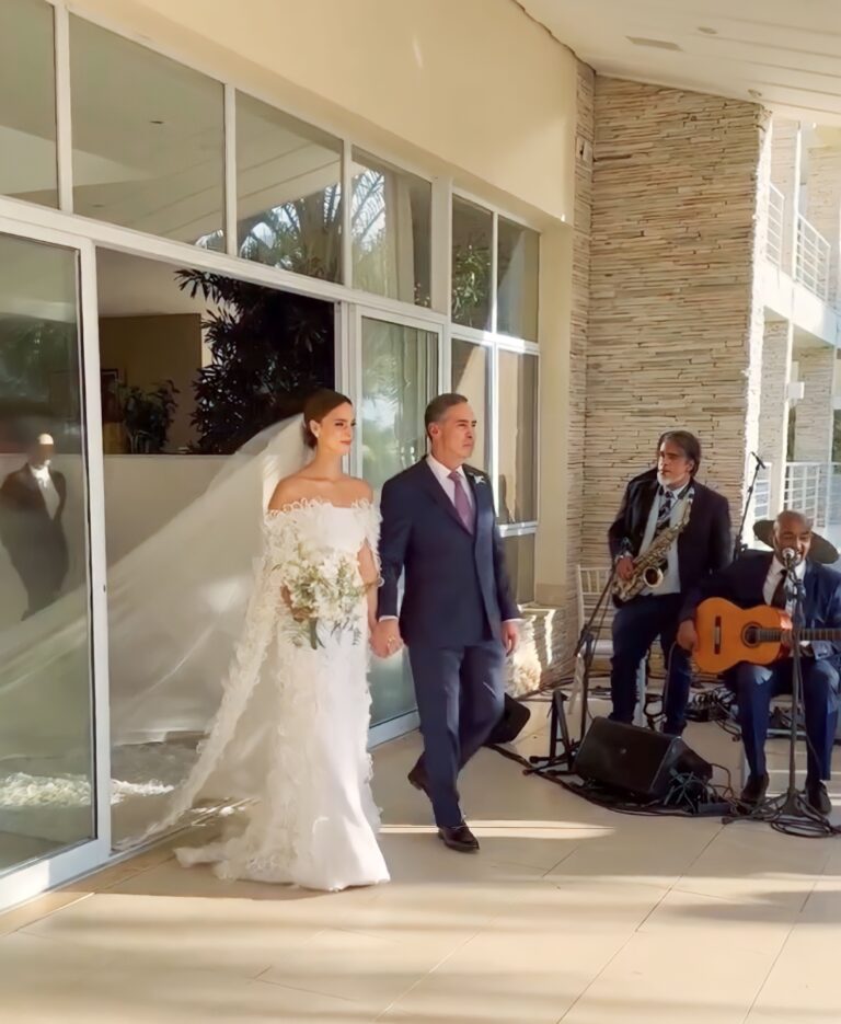 Filha do Ministro Barroso casa, e conta com toda a cúpula política do ...