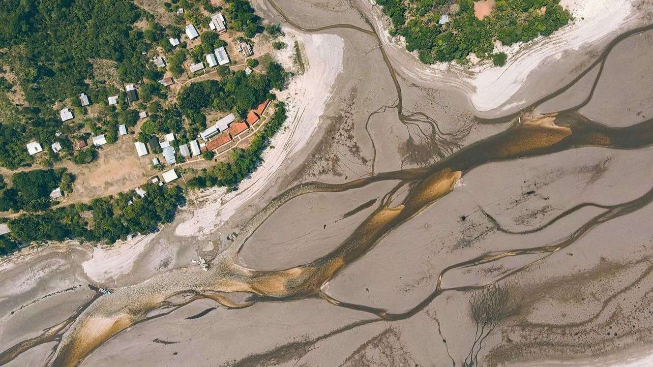 Pesquisador vê relação entre seca no Rio Negro e aquecimento global ...