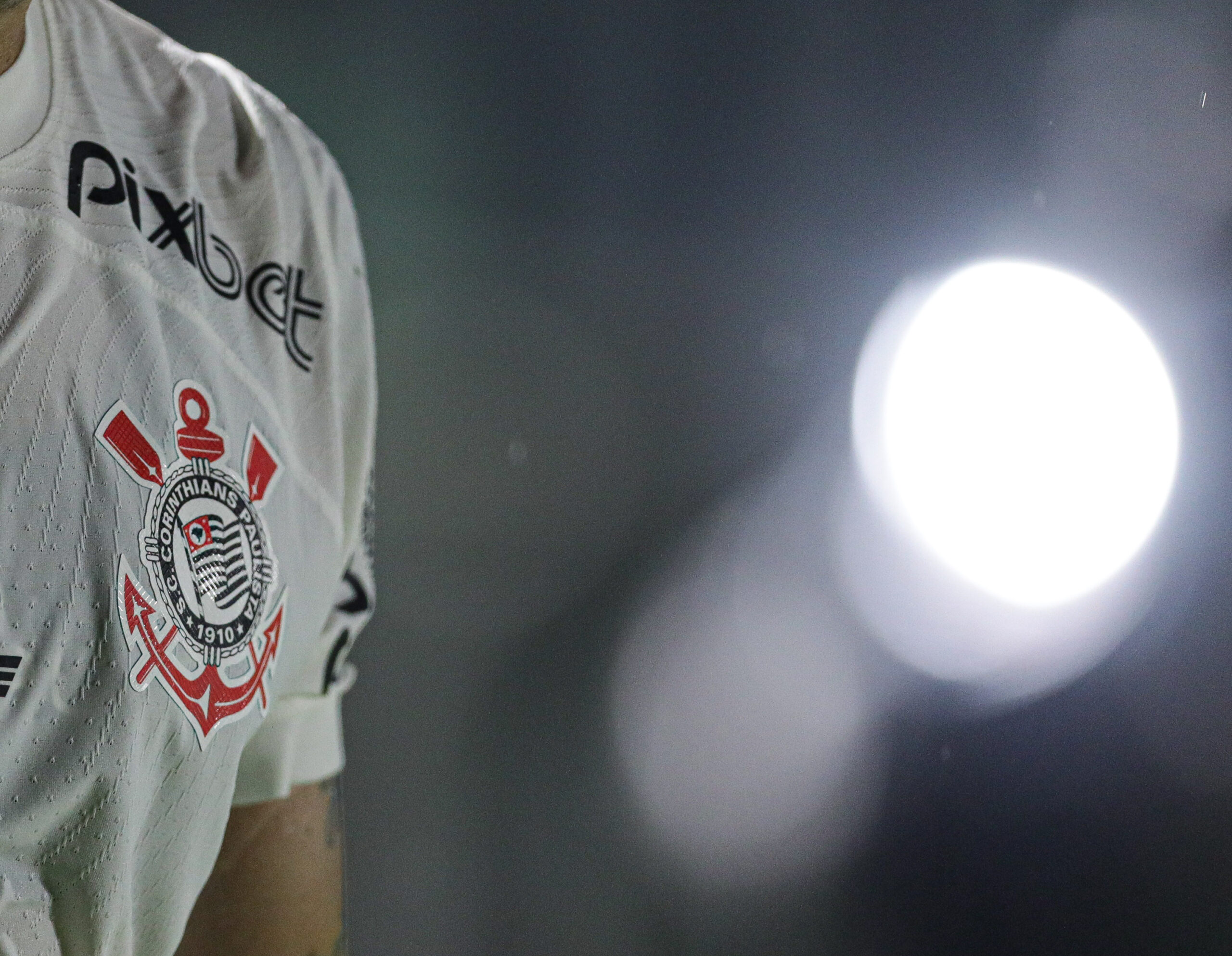 Corinthians vira, se distancia da confusão, e Vasco vê sombra do Z4 ...