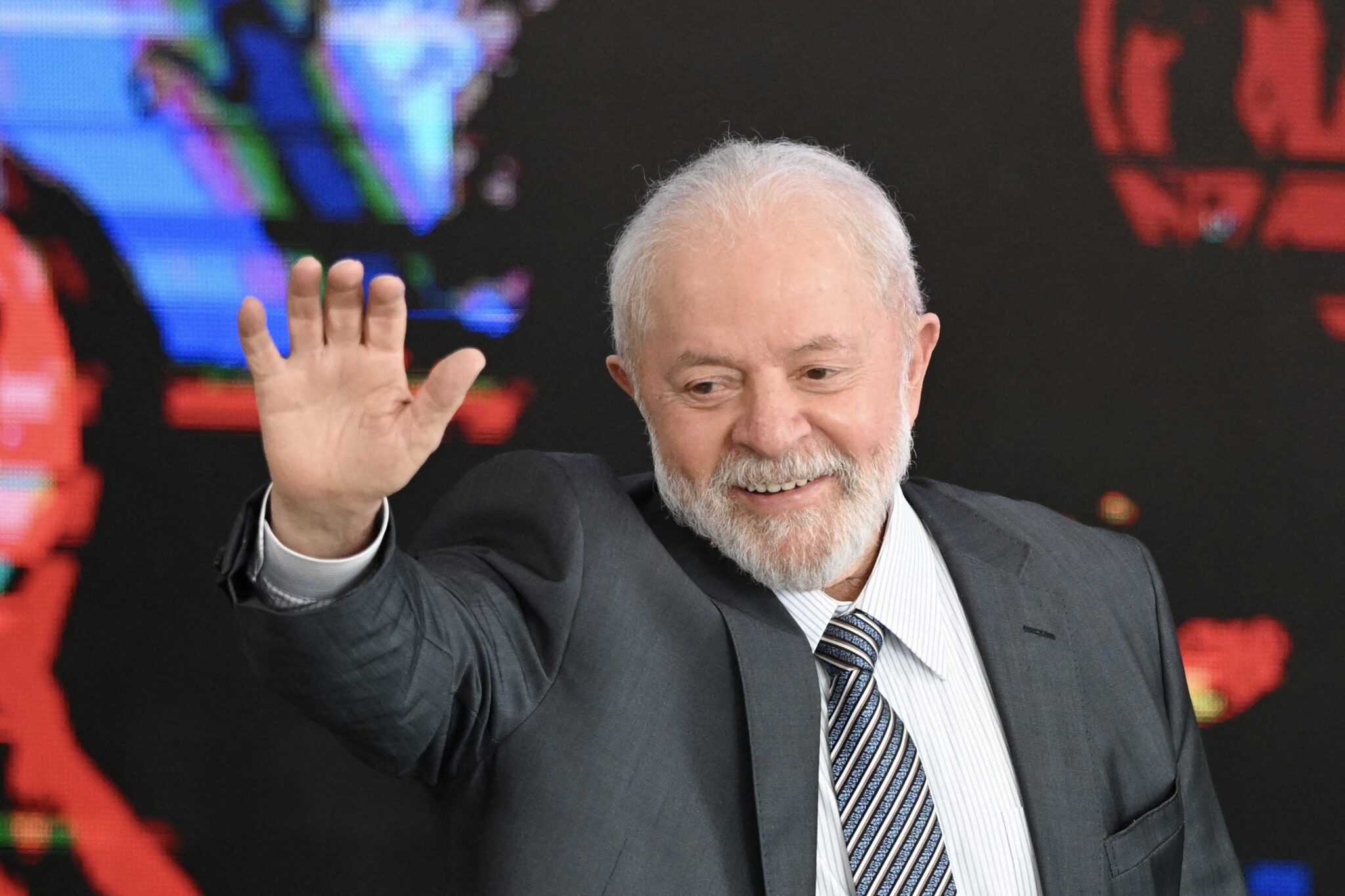 Lula diz ter se assustado com declaração de Maduro sobre banho de ...