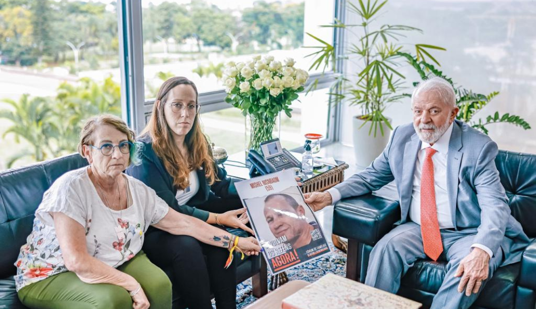 Lula recebe no Planalto familiares de brasileiro refém do Hamas ...