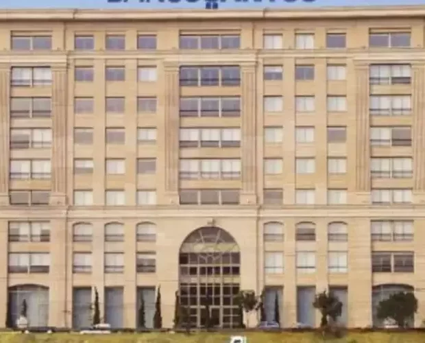 Massa falida do Banco Santos paga a Banco Santos | Jornal de Brasília