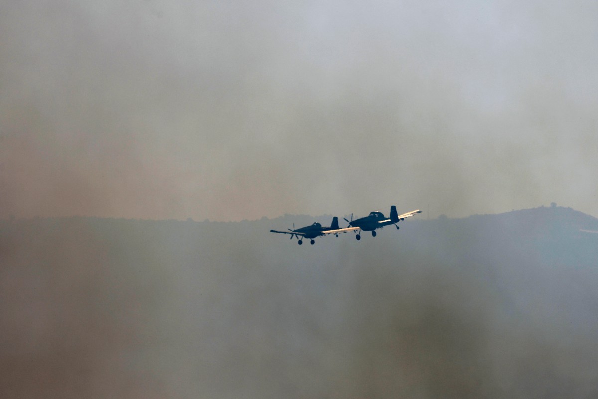 Ataque israelense mata 16 combatentes pró-Irã na Síria, diz ONG ...