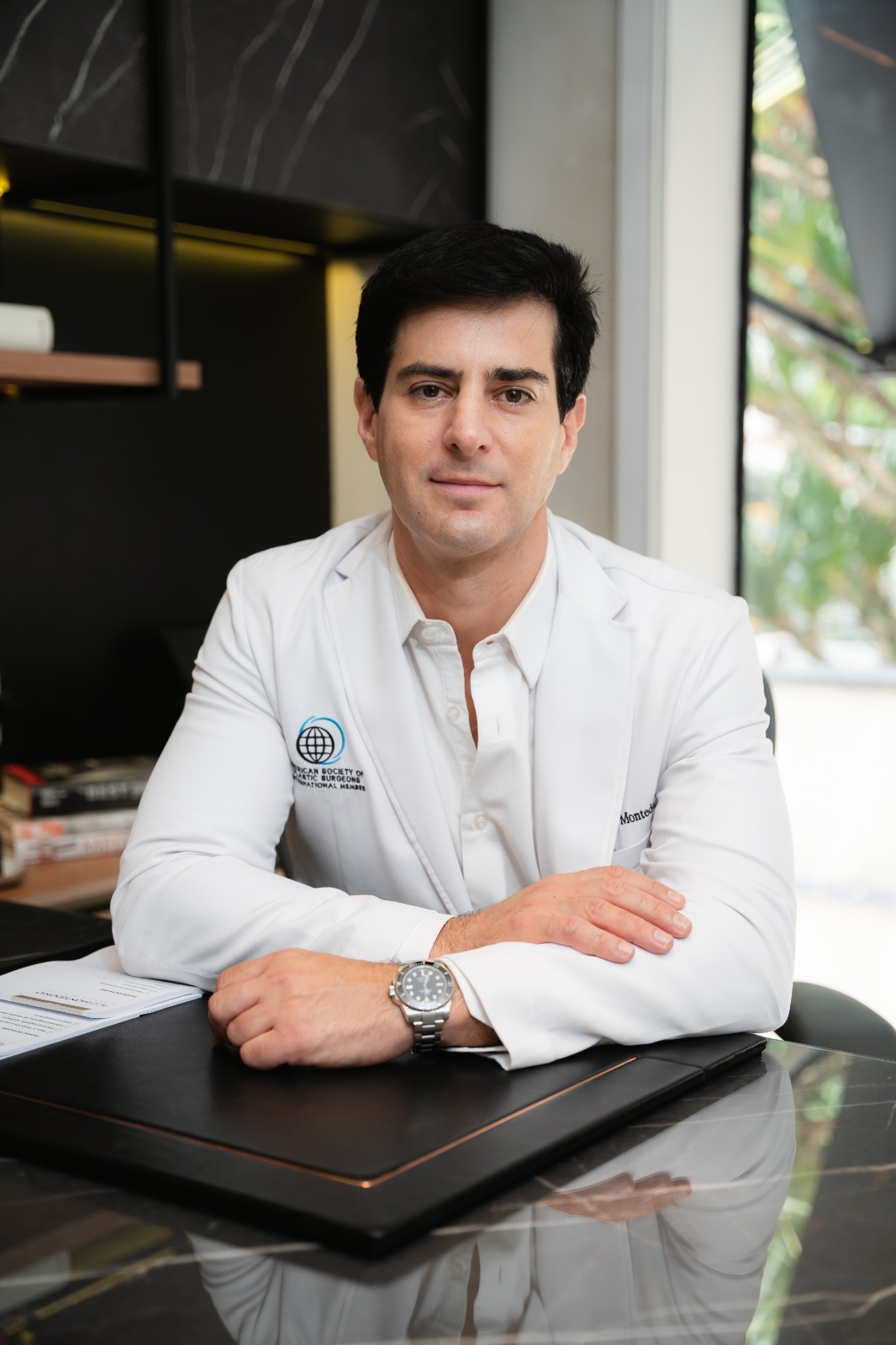 Cirurgião Plástico Alerta sobre Cultura da Imagem e Riscos de Procedimentos Estéticos no Brasil ...